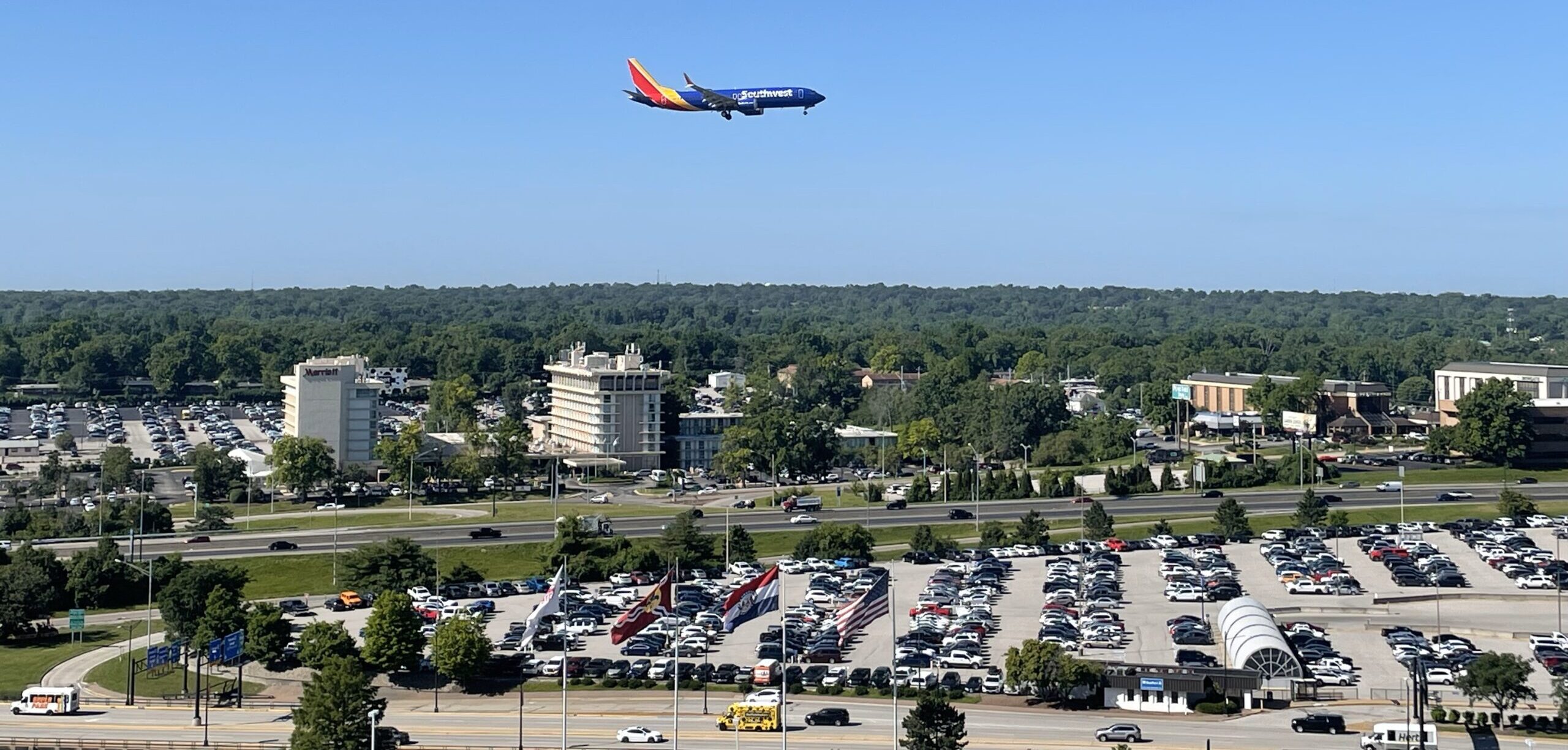 Transportation & Parking - St. Louis Lambert International Airport
