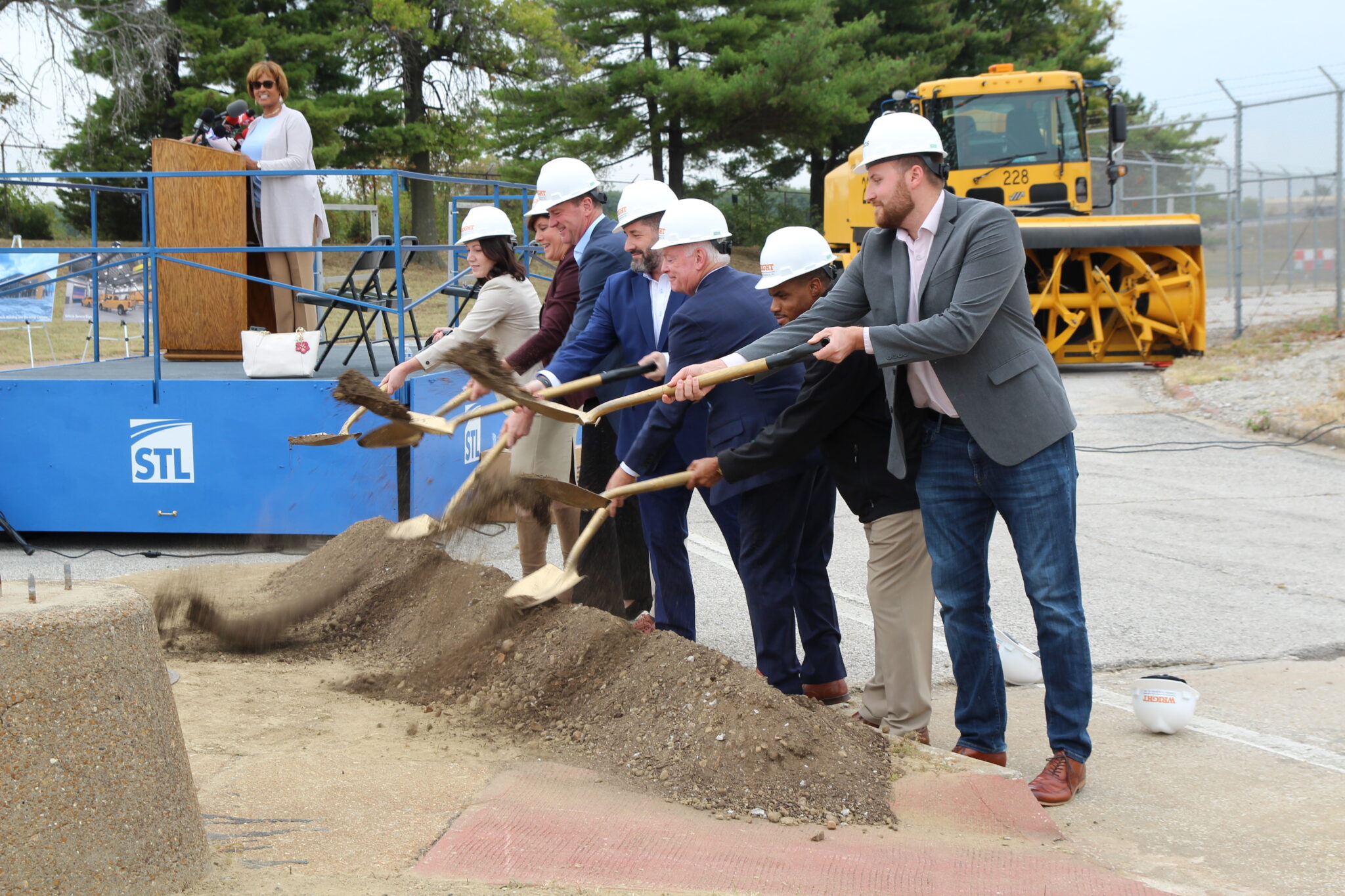 St. Louis Lambert International Airport Breaks Ground - St. Louis ...